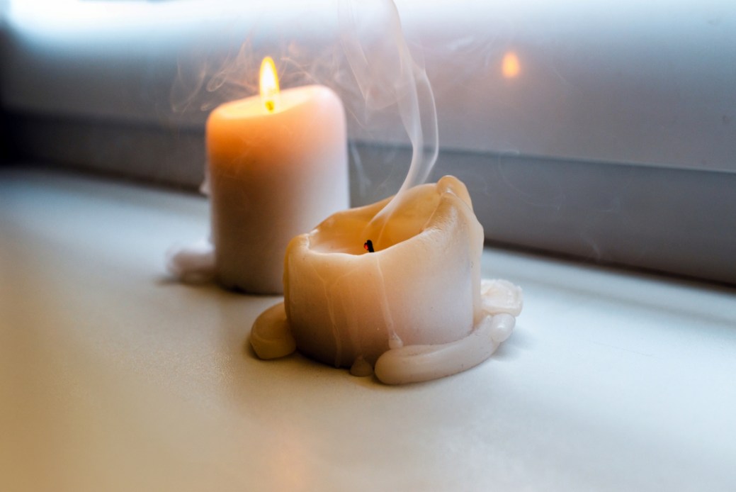 You’re Probably Burning Candles Wrong—Here’s How to Do it Safely