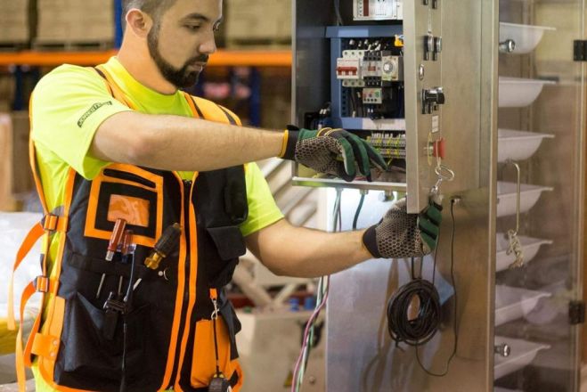 7 Best Tool Vests to Make Your Projects Even Easier