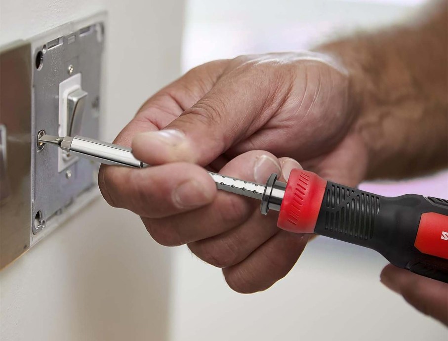 15 Things Always to Keep In Your Junk Drawer - Bob Vila