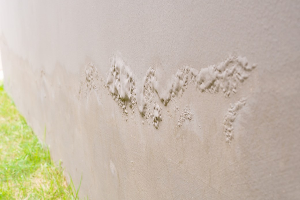 These 6 Signs Tell You It's Time to Replace Your House's Siding ASAP