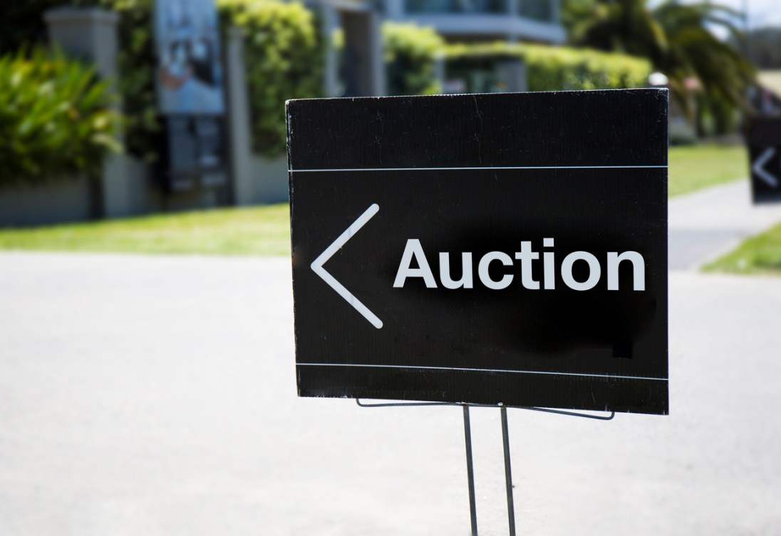 Get the Most Out of Demolition Auction Sales for Your Next DIY Project