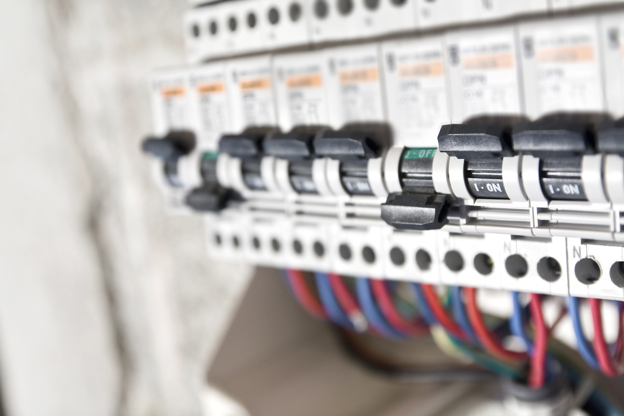 The Best Circuit Breakers (A 2024 Guide)