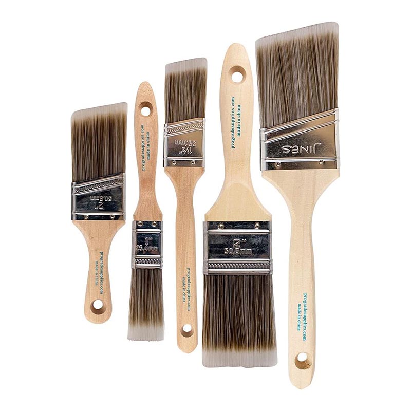 The Best Brushes for Polyurethane