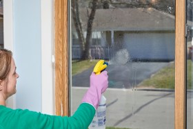 How to Clean Windows Properly, Inside and Out
