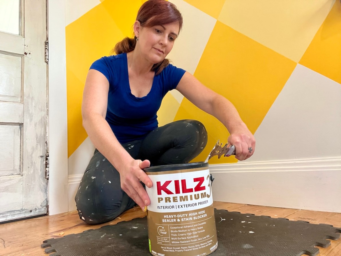 How to Open a Paint Can the Right Way - Star Paint
