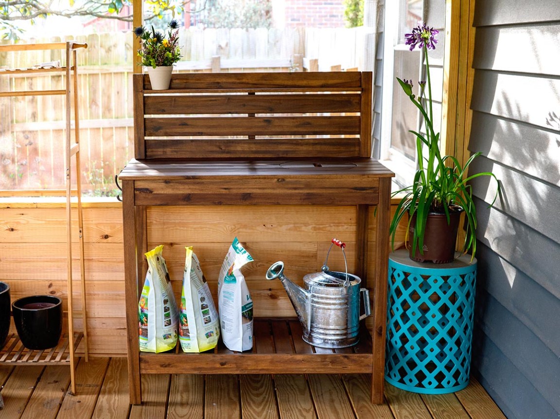 The 5 Best Potting Benches, Tested by Gardening Experts