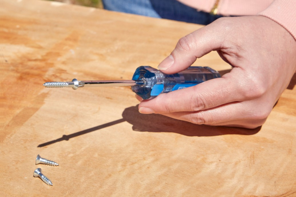 How to Magnetize a Screwdriver in 5 Minutes