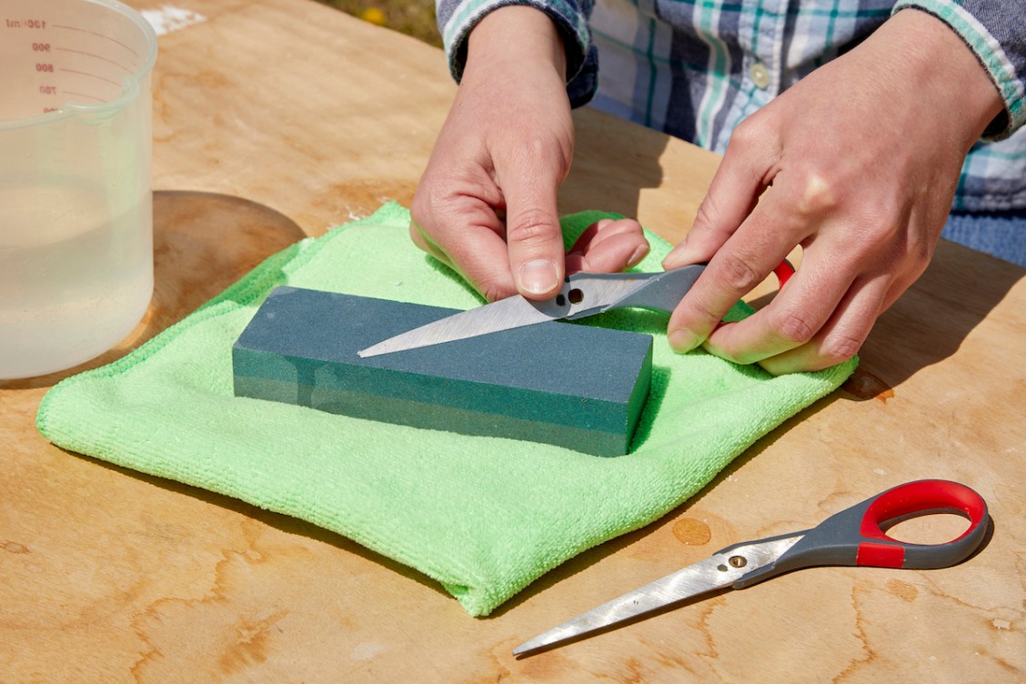 How to Sharpen Scissors With a Sharpening Stone + Photos