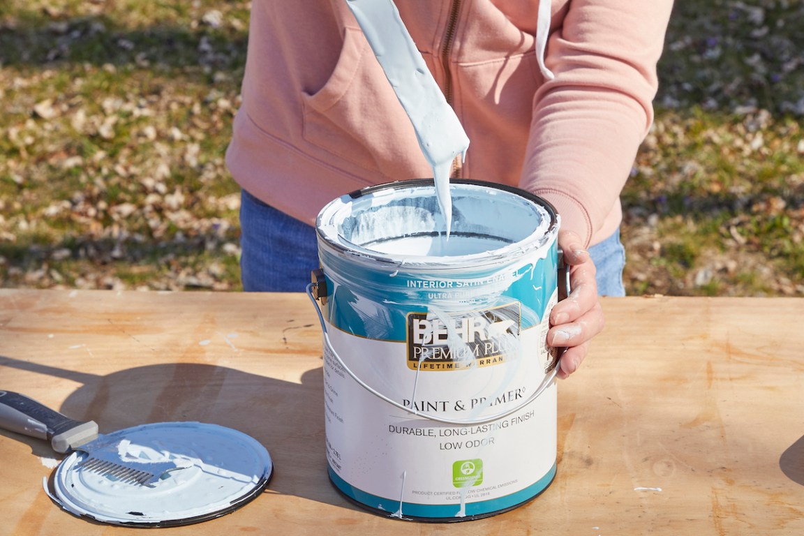 How to Thin Latex Paint Without Using Paint Thinner