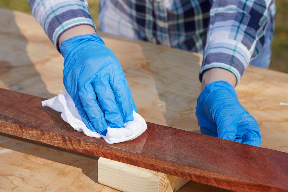 How to Waterproof Wood With Oil, Sealant, or Stain and Sealer