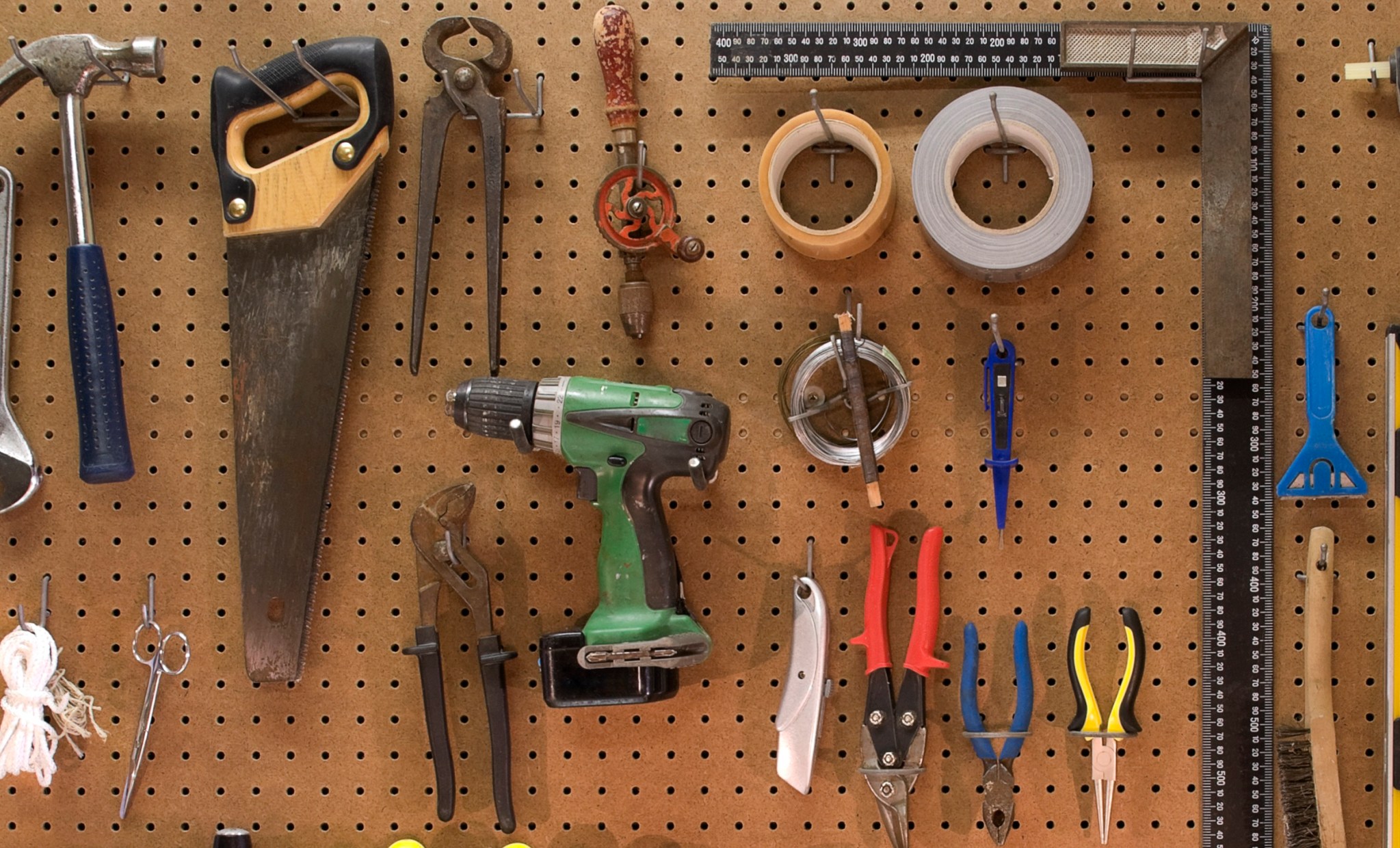 5 Handiest Items for a DIYer: Tools, Power, and More