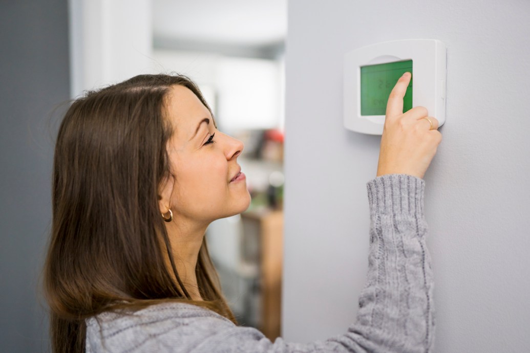 This Is the Best AC Temperature for Energy Savings, According to Experts