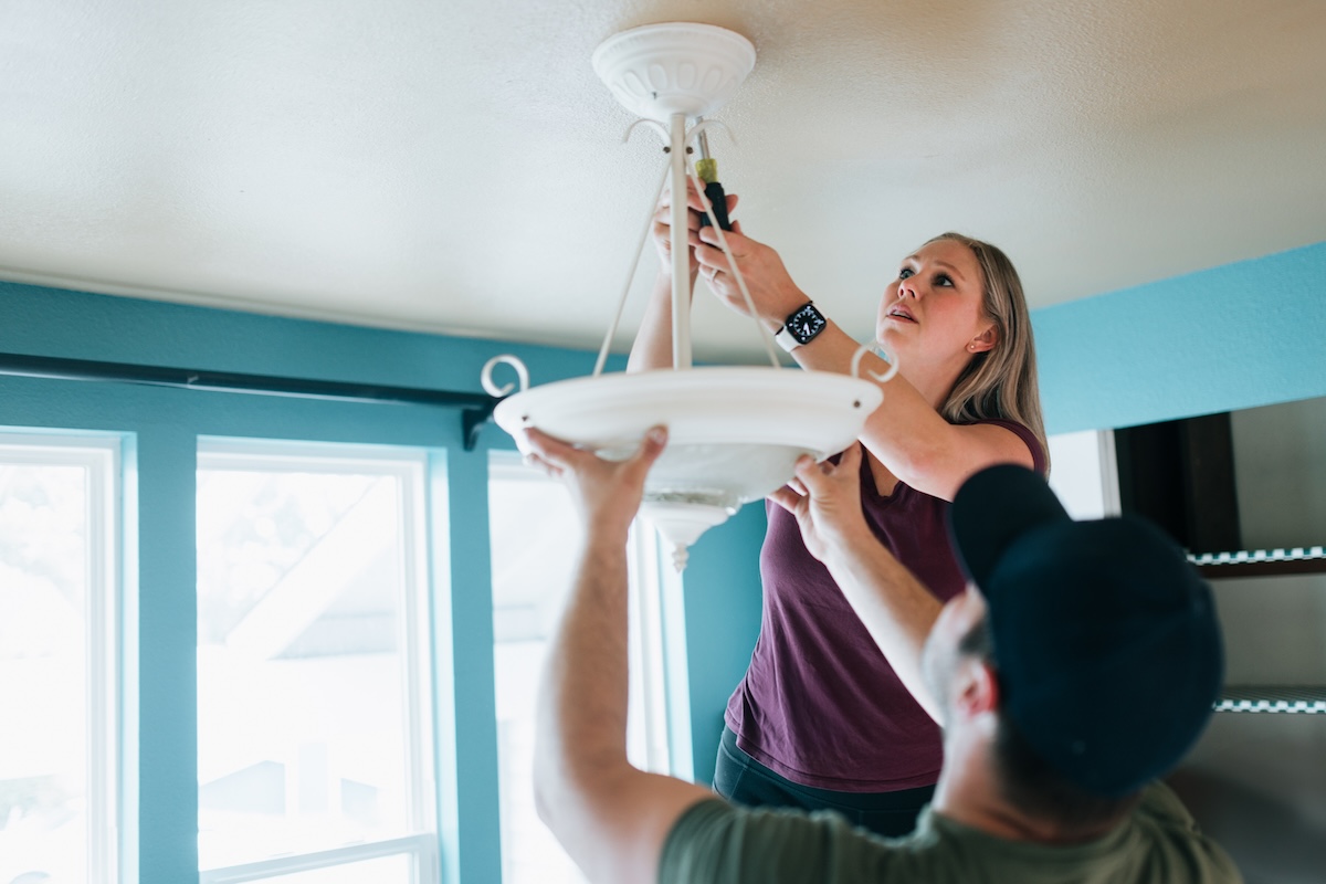 Flickering Lights at Home: DIY Fixes + When to Call a Pro