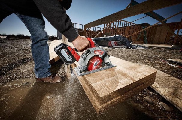 DeWalt vs. Milwaukee: Which Power Tool Brand is Best for You