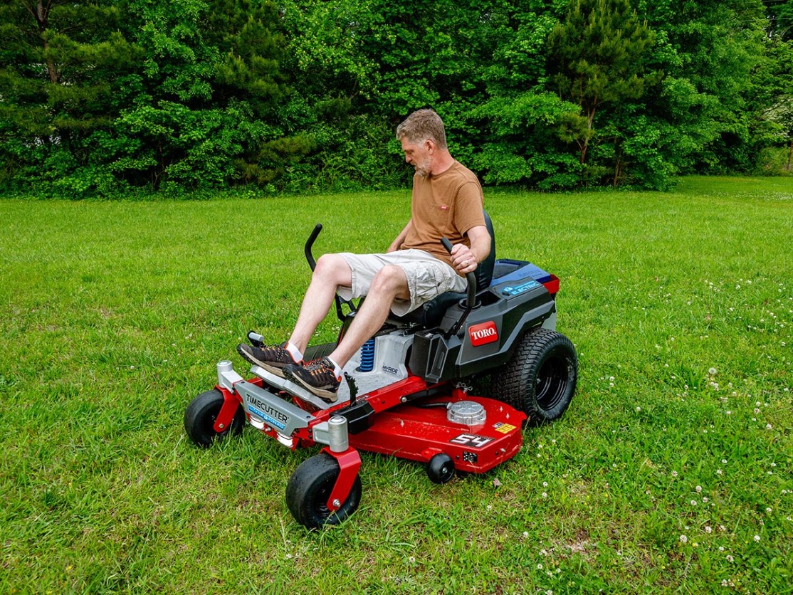 The Toro TimeCutter 60V MyRIDE Offers Comfort and Precise Cutting