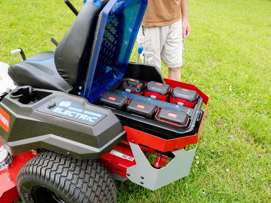 The Toro TimeCutter 60V MyRIDE Offers Comfort and Precise Cutting