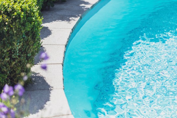 The Best Pool Filter Sand - Picks by Bob Vila