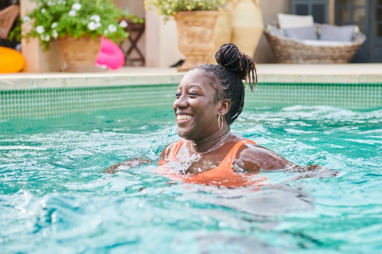 What’s the Ideal Pool Temperature for Swimming?