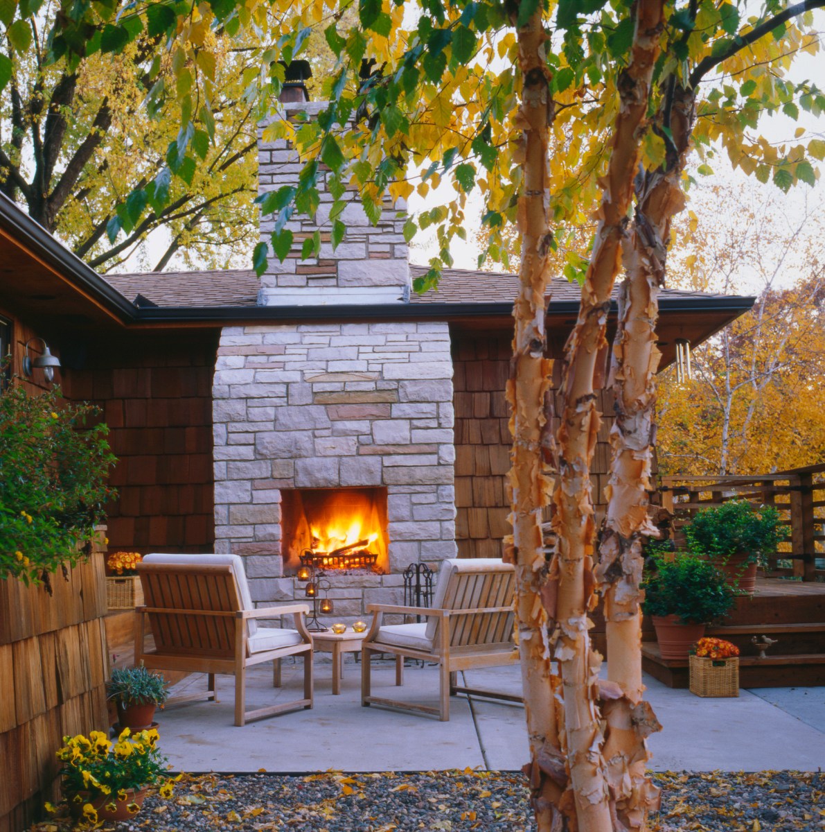 Share of New Homes With This Outdoor Feature to Climb