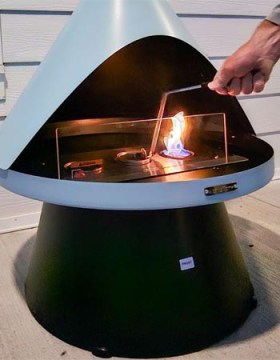 The Lloyd Smokeless Fireplace is a Game-Changer For Indoor Fire