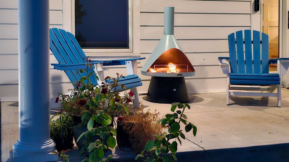 The Lloyd Smokeless Fireplace is a Game-Changer For Indoor Fire