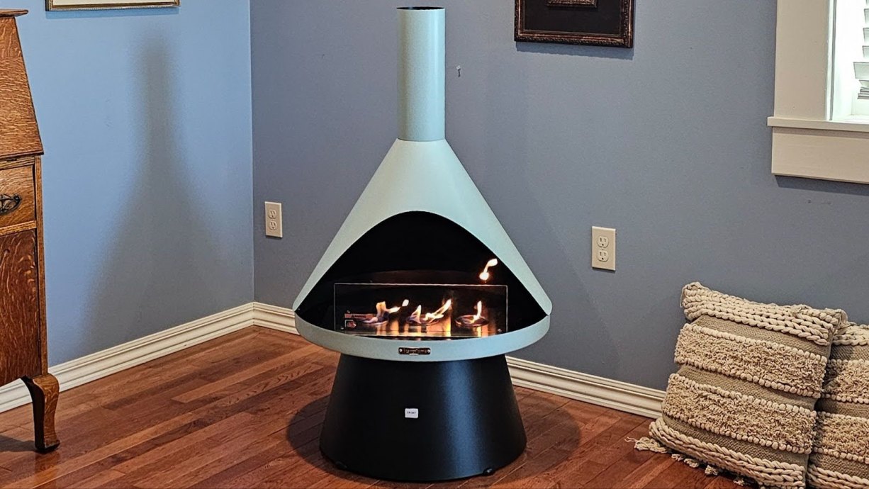 The Lloyd Smokeless Fireplace is a Game-Changer For Indoor Fire
