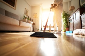 Spring Cleaning In The Fall Experts Say You Should Get On Board