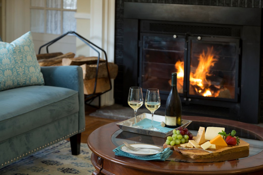 10 Types of Fireplaces Every Homeowner Should Know