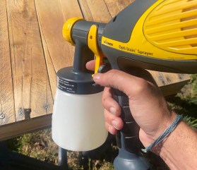 Here Are The Best Deck Stain Applicators According to Our Tests