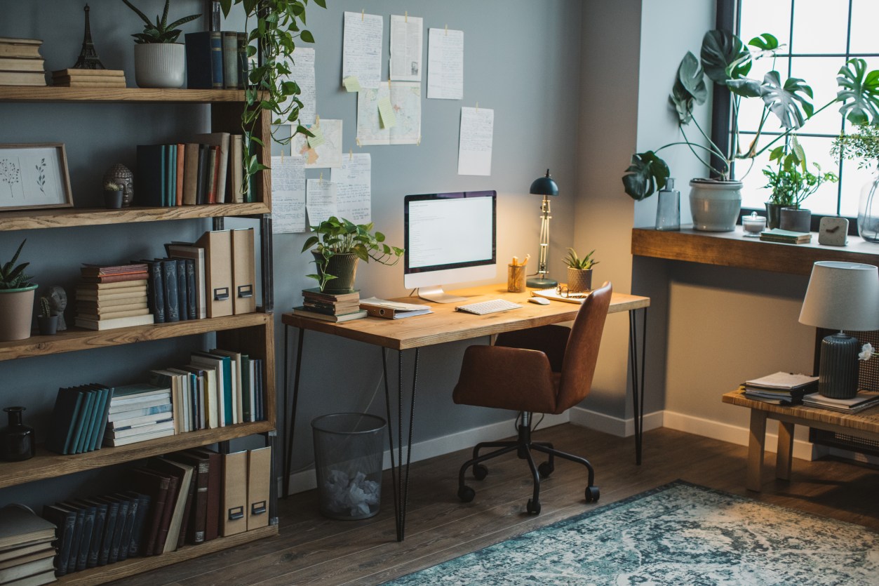8 Home Office Layout Ideas That Are Up to Any Task