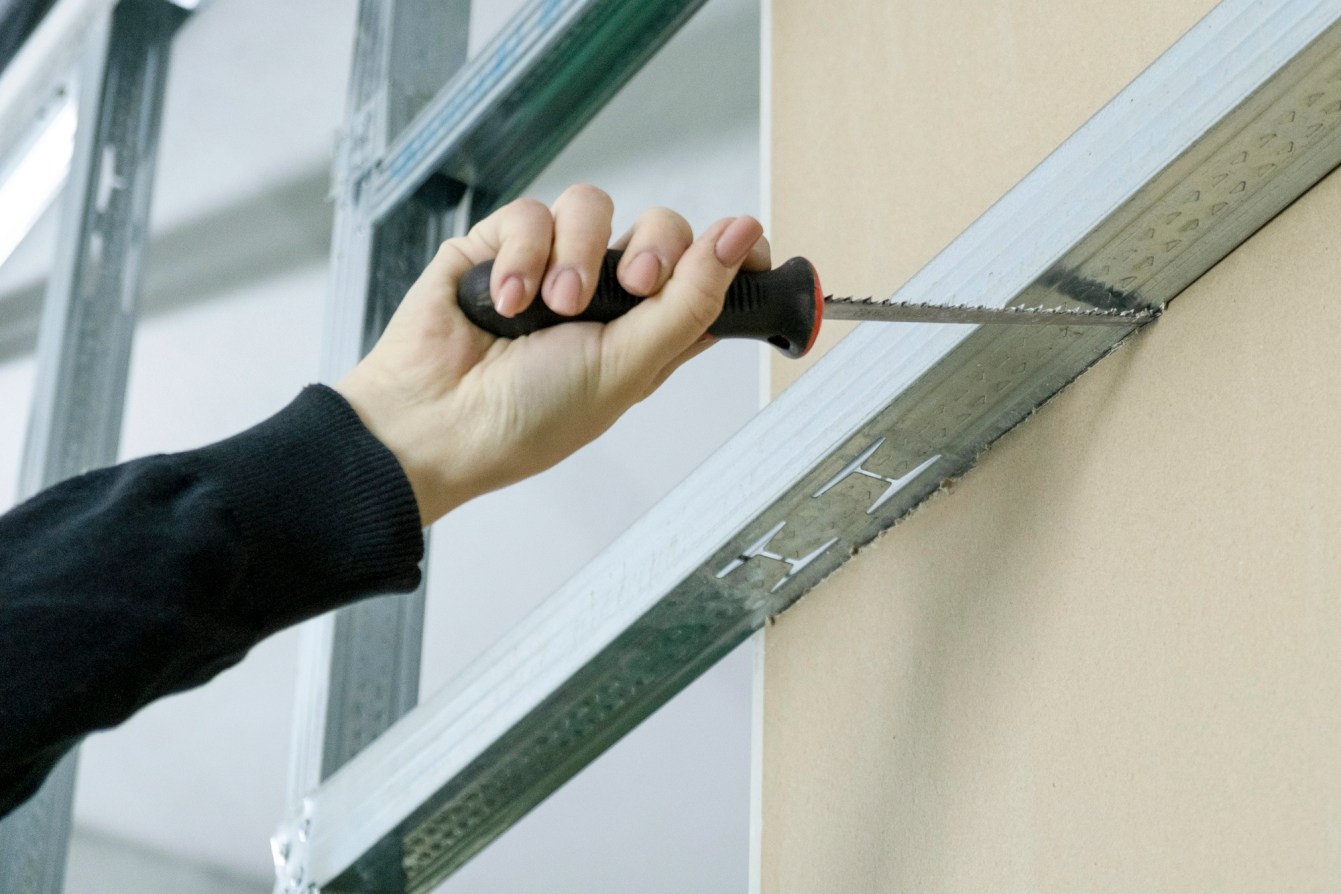 The Case for Why Every DIYer Needs and Oscillating Tool