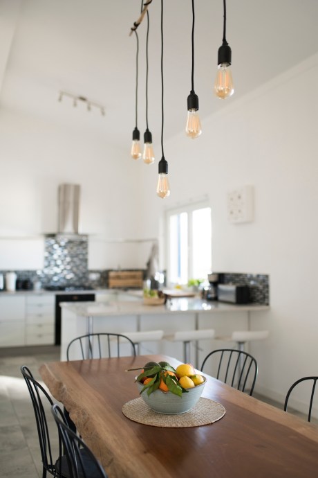 10 Kitchen Table Lighting Tips You’ll Wish You Knew Sooner