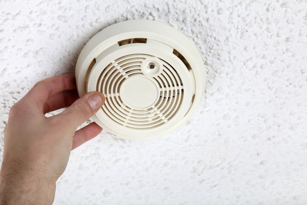 How to Keep False Smoke Alarms From Going Off While You Cook