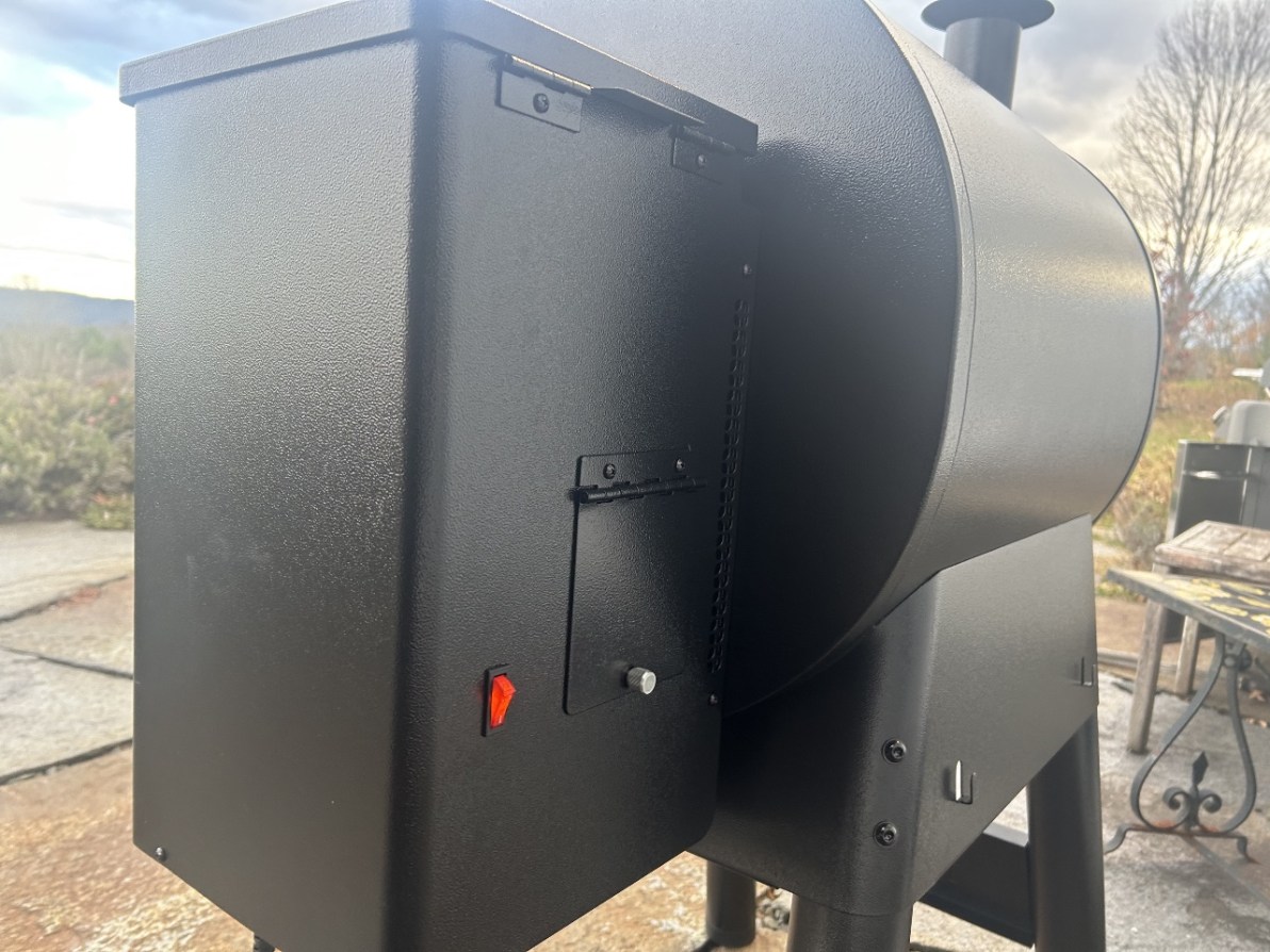 Despite This Flaw, It's Worth Every Penny: Traeger Pro 575 Review