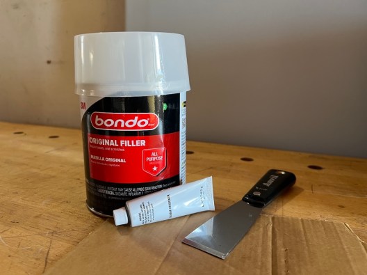 When to Use (or Avoid) Bondo for Home Repairs, According to a Pro