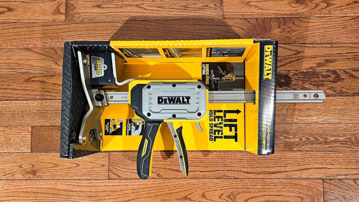 The DeWalt Toughseries Jack Review - Tested by Bob Vila