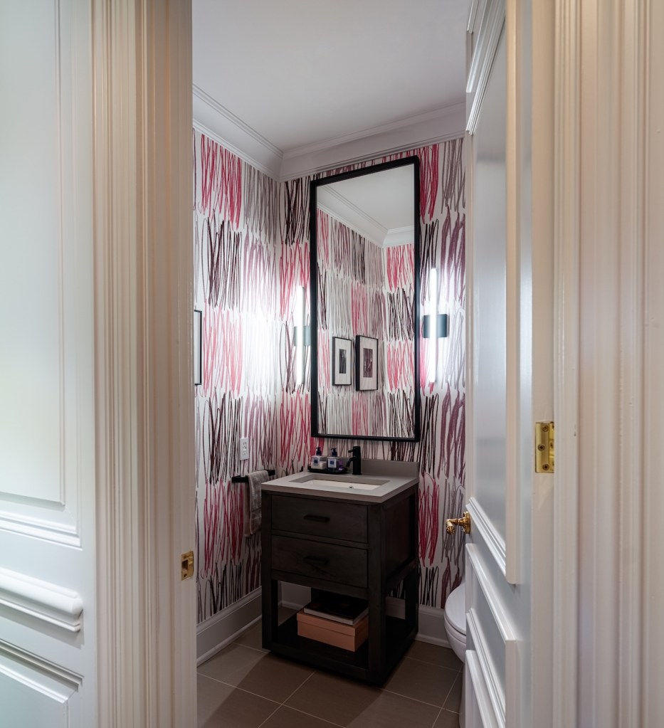 The Best Bathroom Layout Ideas to Consider for Your Next Remodel