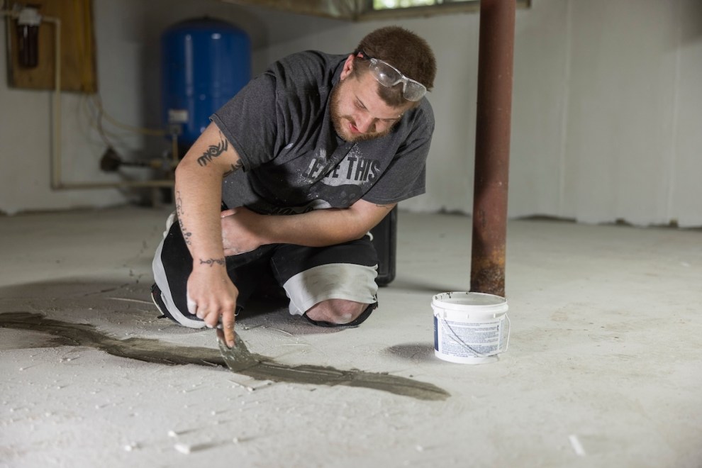 9 Household Repairs You Can Make With All-Purpose Putty