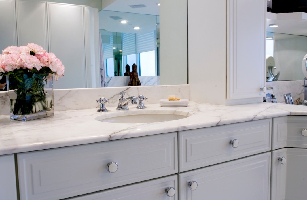 Experts Say These Are the 8 Best Countertop Materials for Bathrooms