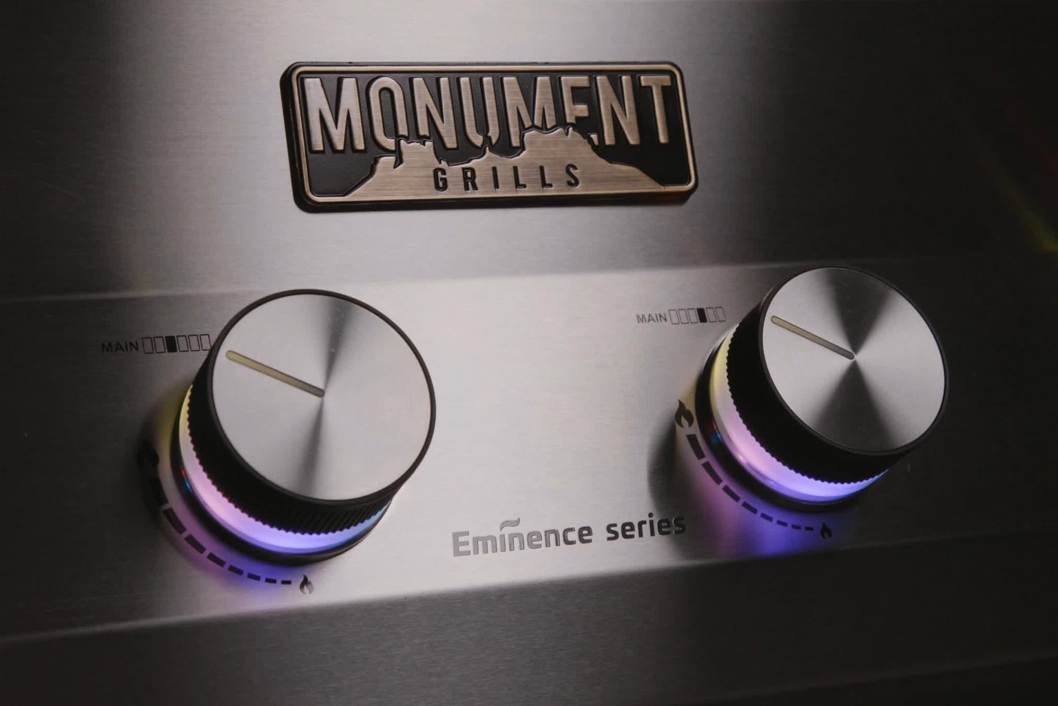 Monument Grills' New Eminence 605 Grill Is Made for Modern-Day BBQ