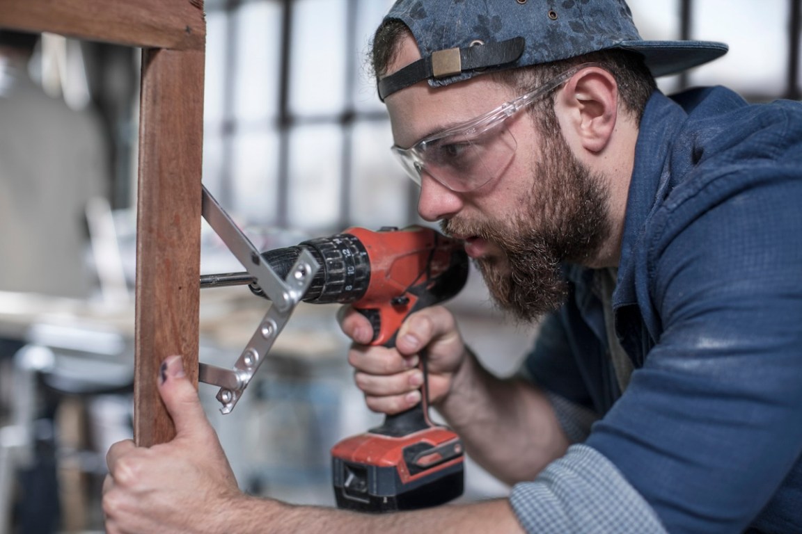 Power Tool Safety Advice Every Homeowner Should Know