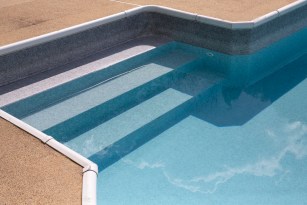 Keep Your Pool Water Pristine By Avoiding These 5 Mistakes