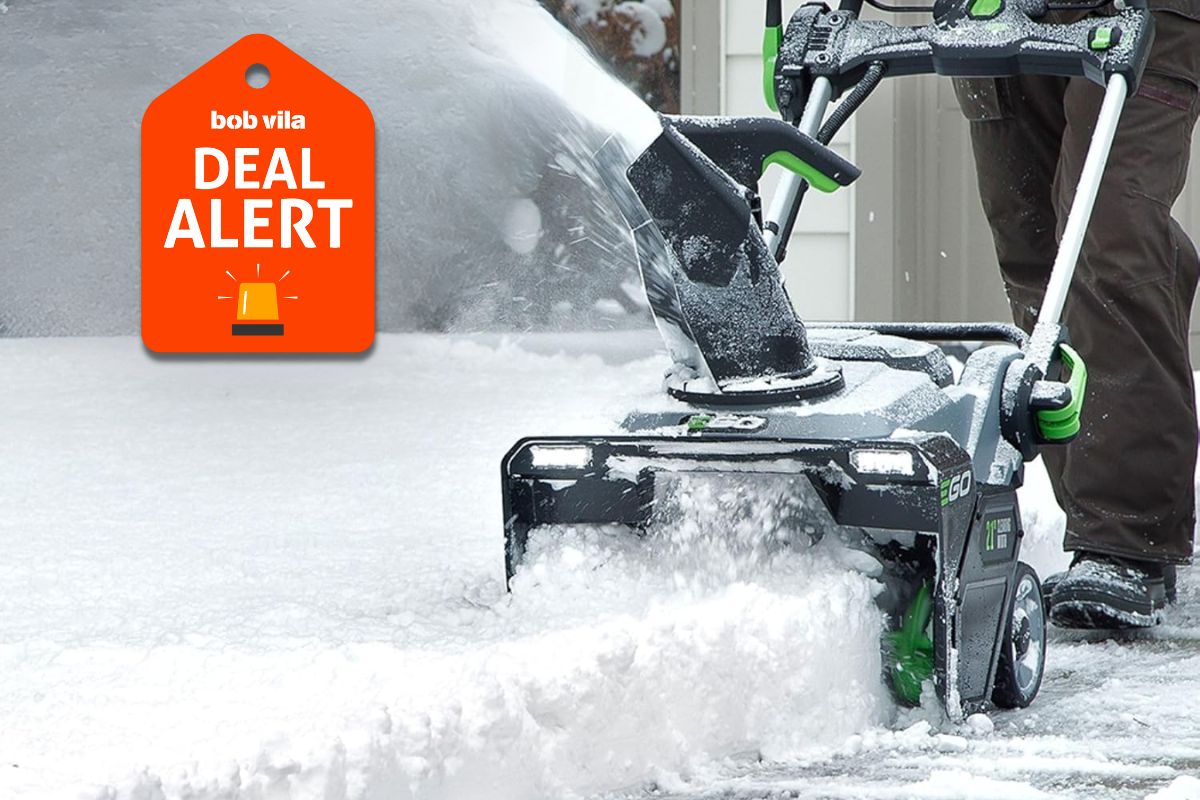 Amazon Drops Snow Blowers to Clearance-Level Prices