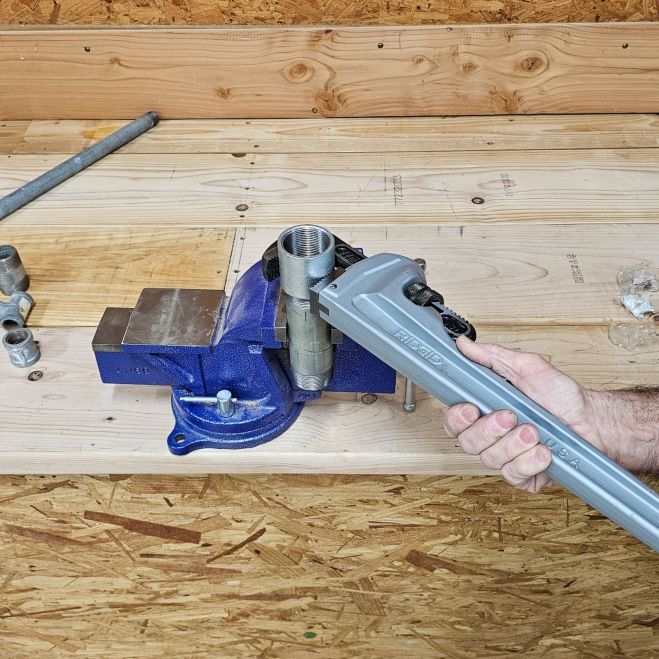 The Best Pipe Wrenches for Tough Tasks | Tested by Bob Vila